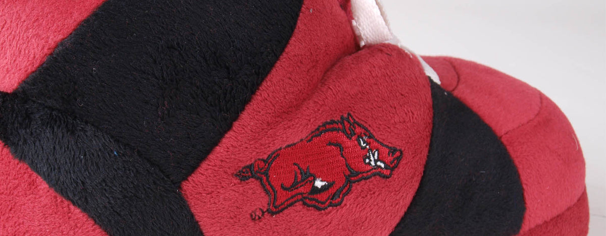 Arkansas Razorbacks – Comfy Feet Slippers